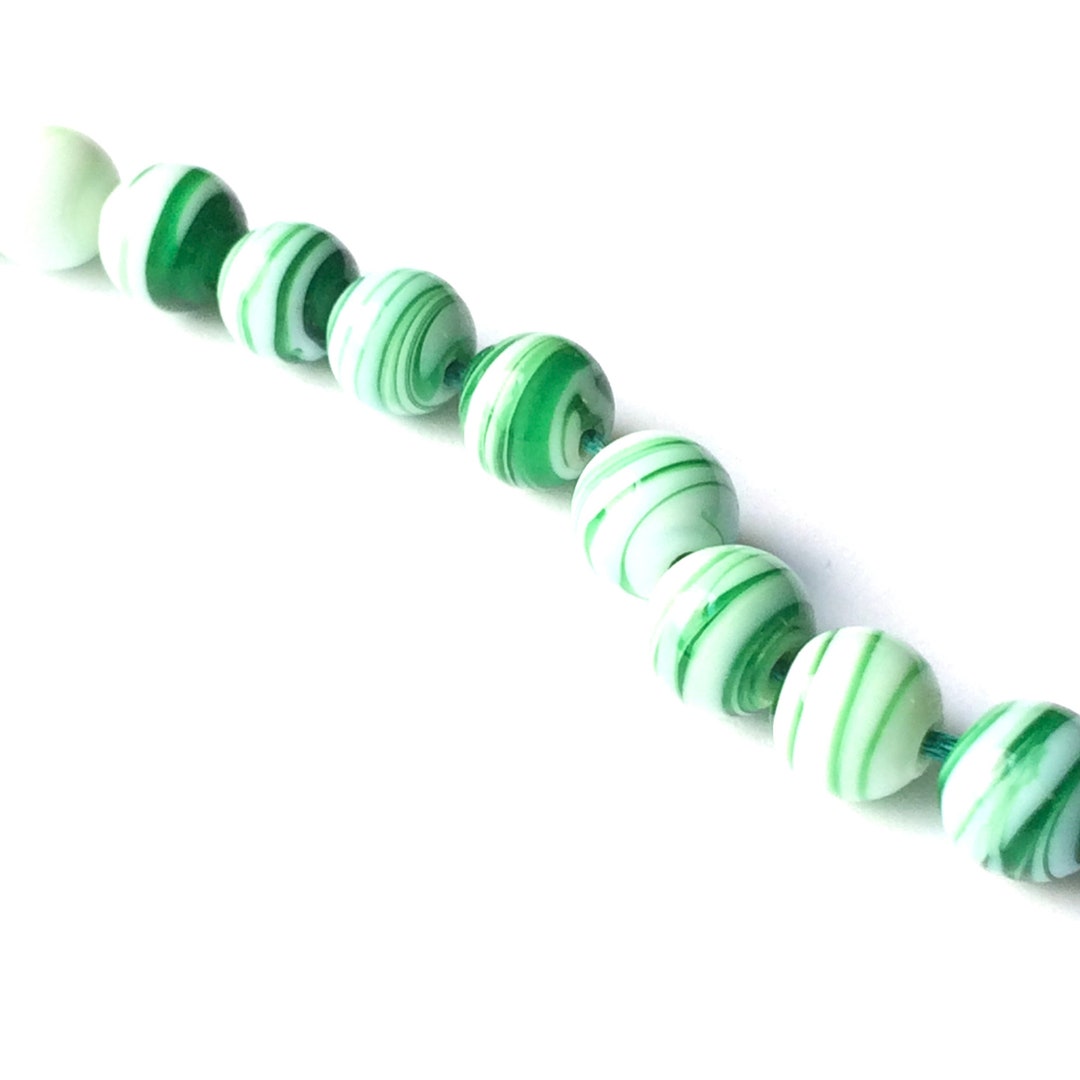 Vintage Milk Glass Beads in Kelly Green Swirl, Jewelry Supply - Etsy