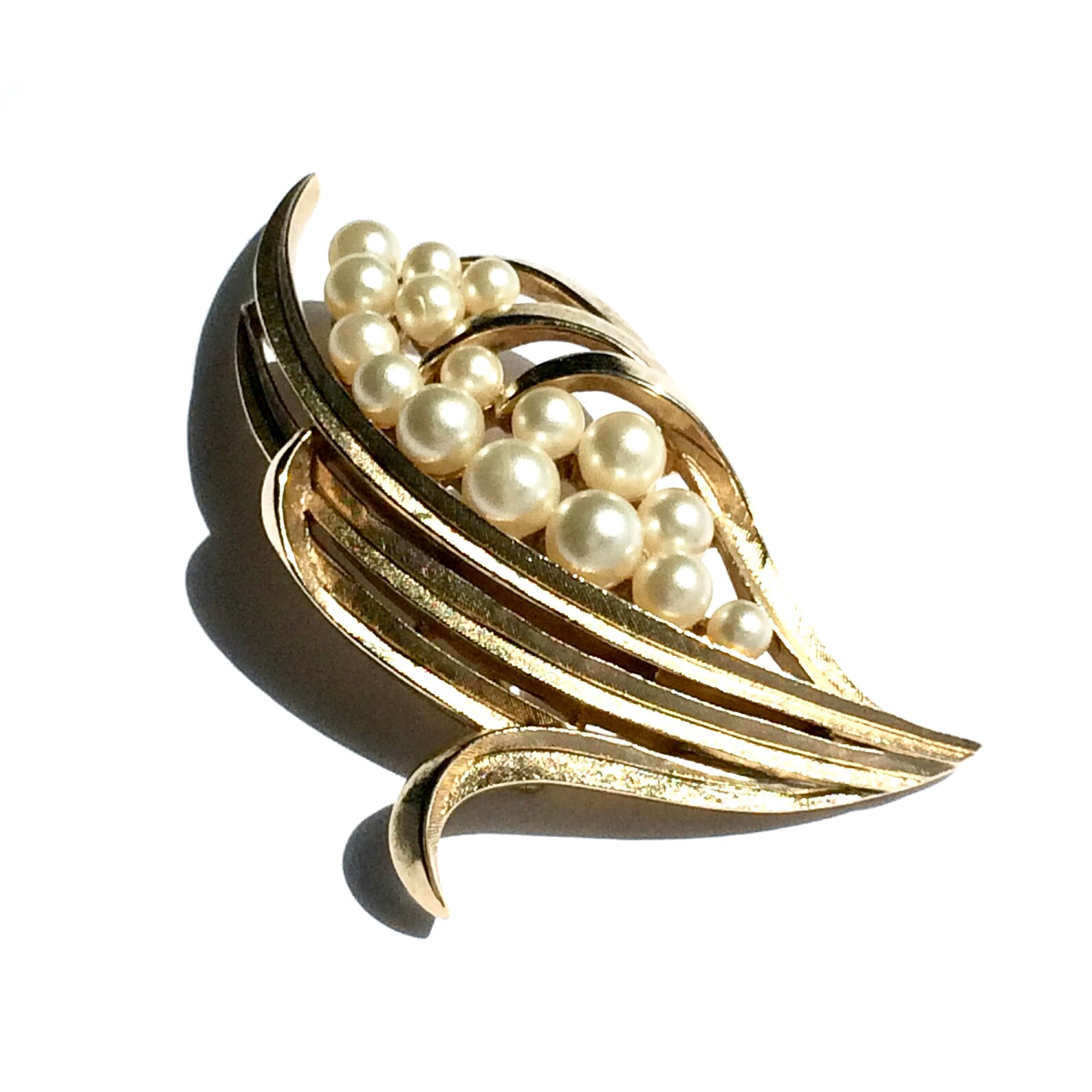 Trifari Pearl Brooch Vintage Costume Jewelry Bridal Jewelry | Etsy