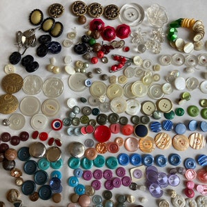 Large Vintage Button Lot - Etsy
