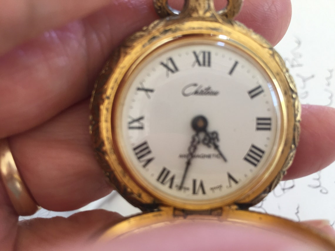 Chateau Swiss Made Women's Hunter Case Pocket Watch - Etsy