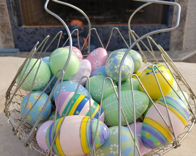 Vintage Wire Mesh Collapsible Eggs Fruit Basket With Handles - Easter ...