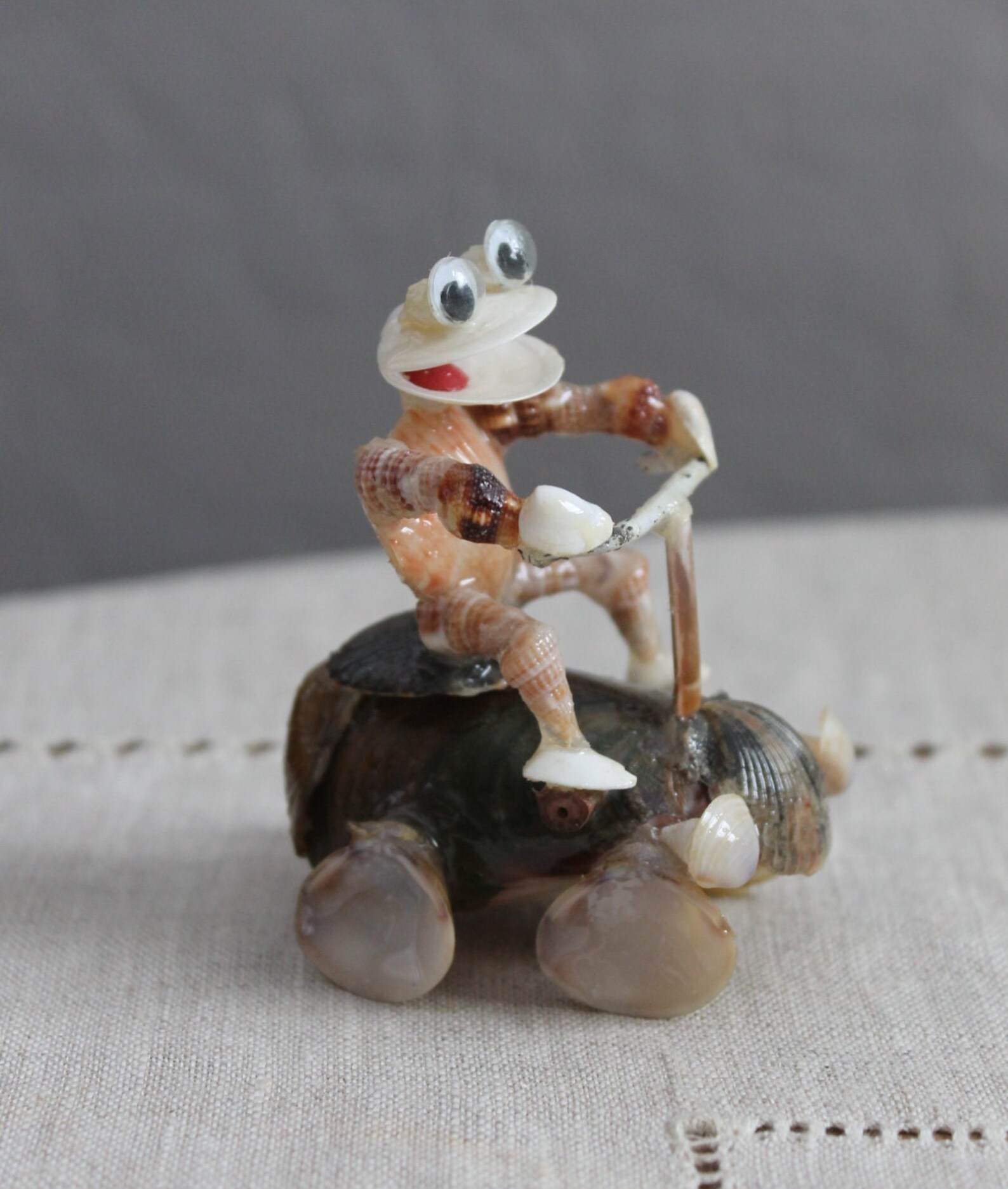 Seashell Art Frogs Riding Bikes Handmade Seashell Craft - Etsy