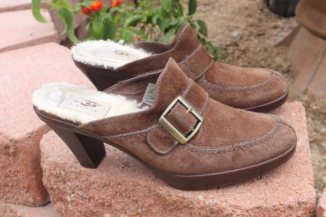 Vintage UGG Shoes, Brown Suede Shearing Lining, Women's Casual Slip on ...