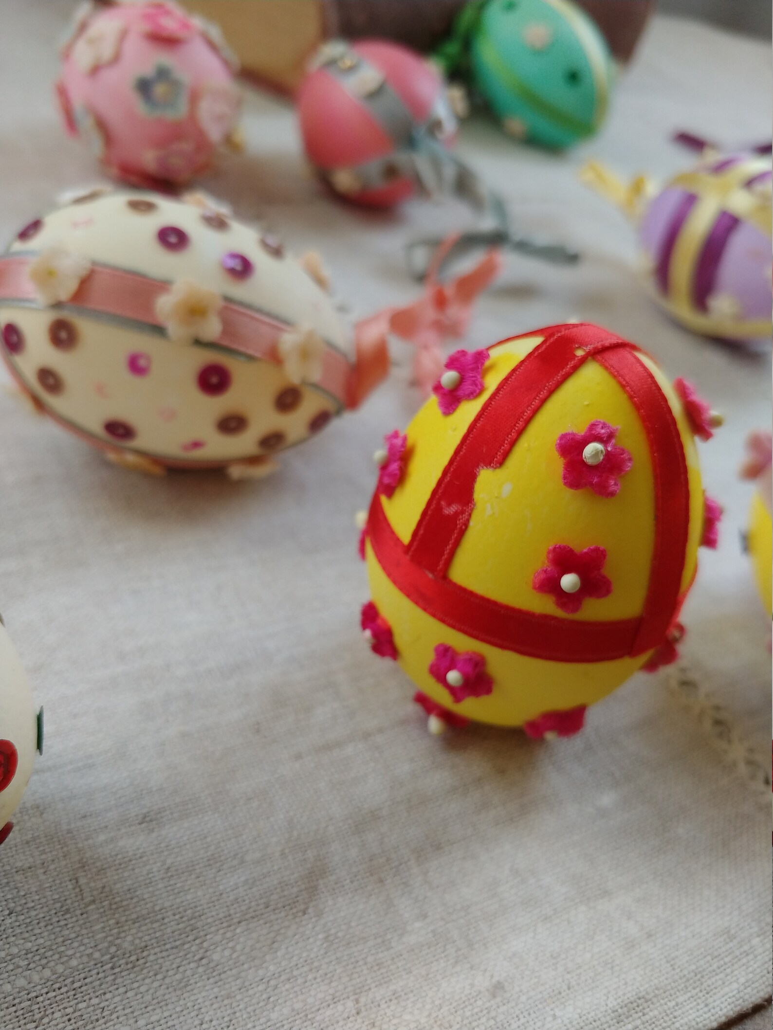 Real Egg Shell Handmade Vintage Collectible/ Rustic Pastel Hand Painted ...