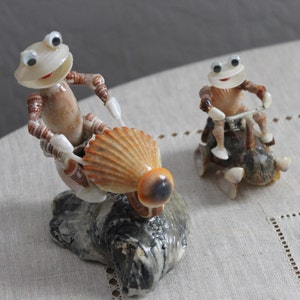 Seashell Art Frogs Riding Bikes, Handmade Seashell Craft, Animal Shell ...