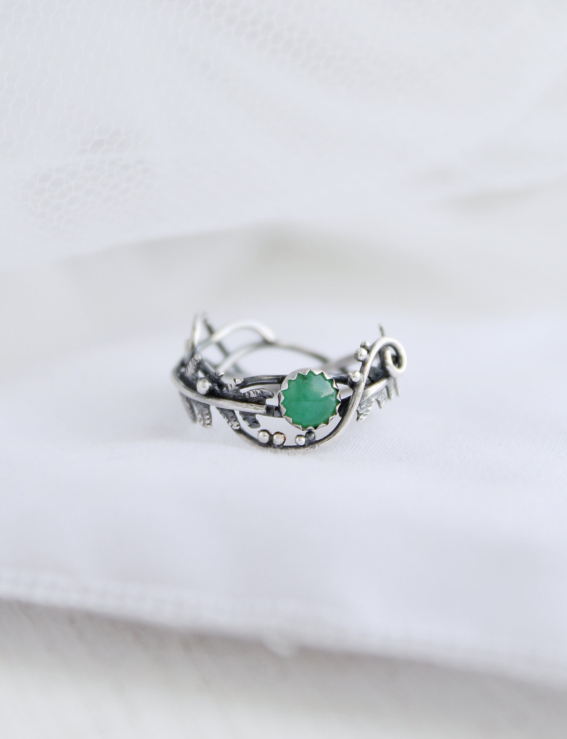 Emerald fern leaf ring engagement Elven Botanical floral ring | Etsy