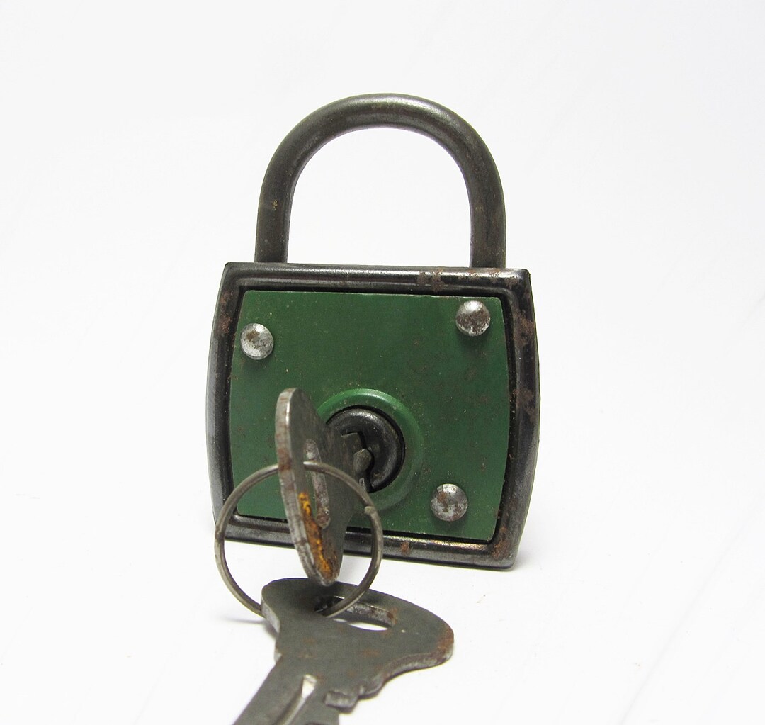 Rare German Vintage Green Padlock With Keys Working Padlock Old Rusty ...