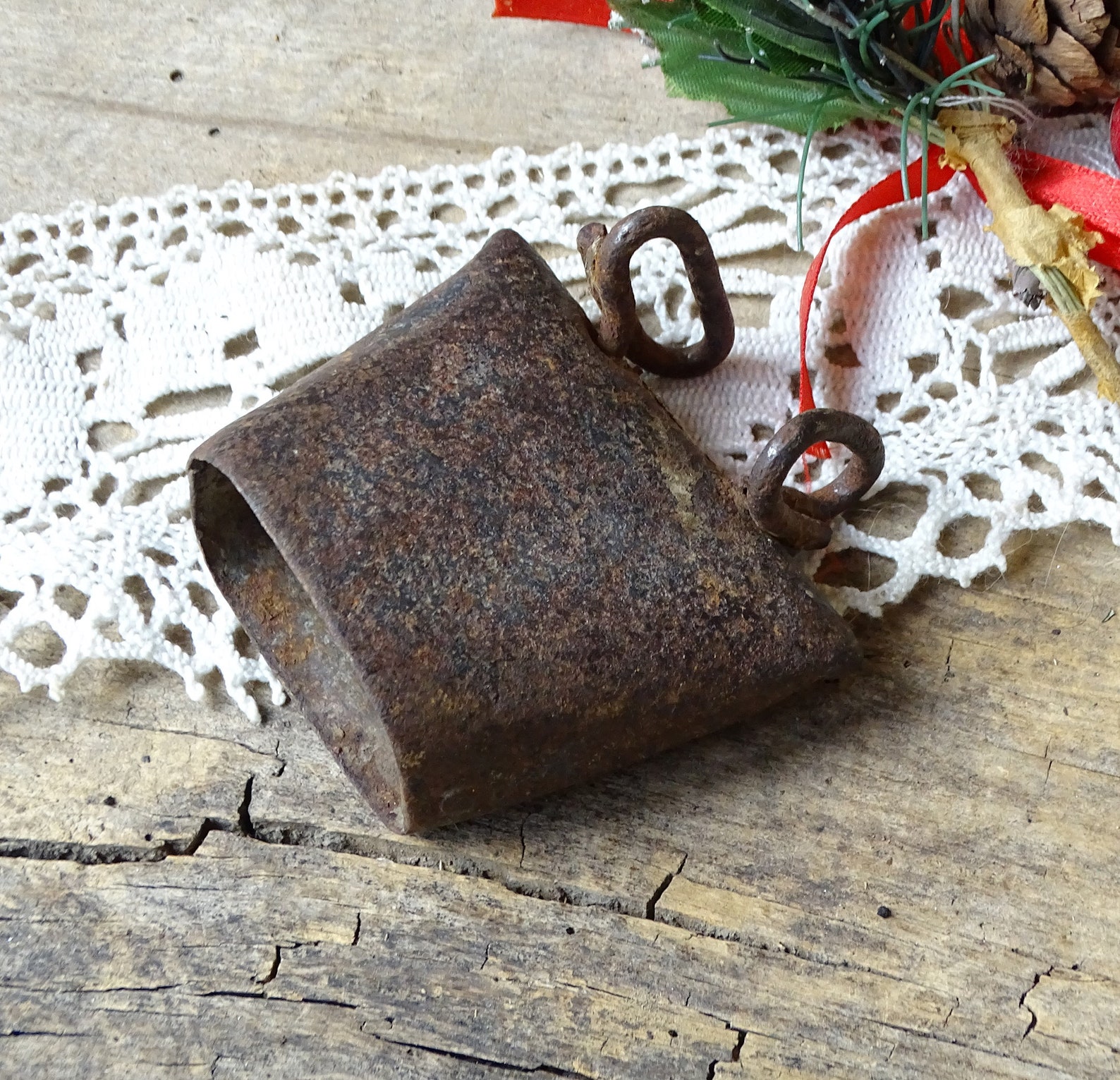 Antique Cow Bell With Clapper, Primitive Collectible Bell, Farmhouse ...