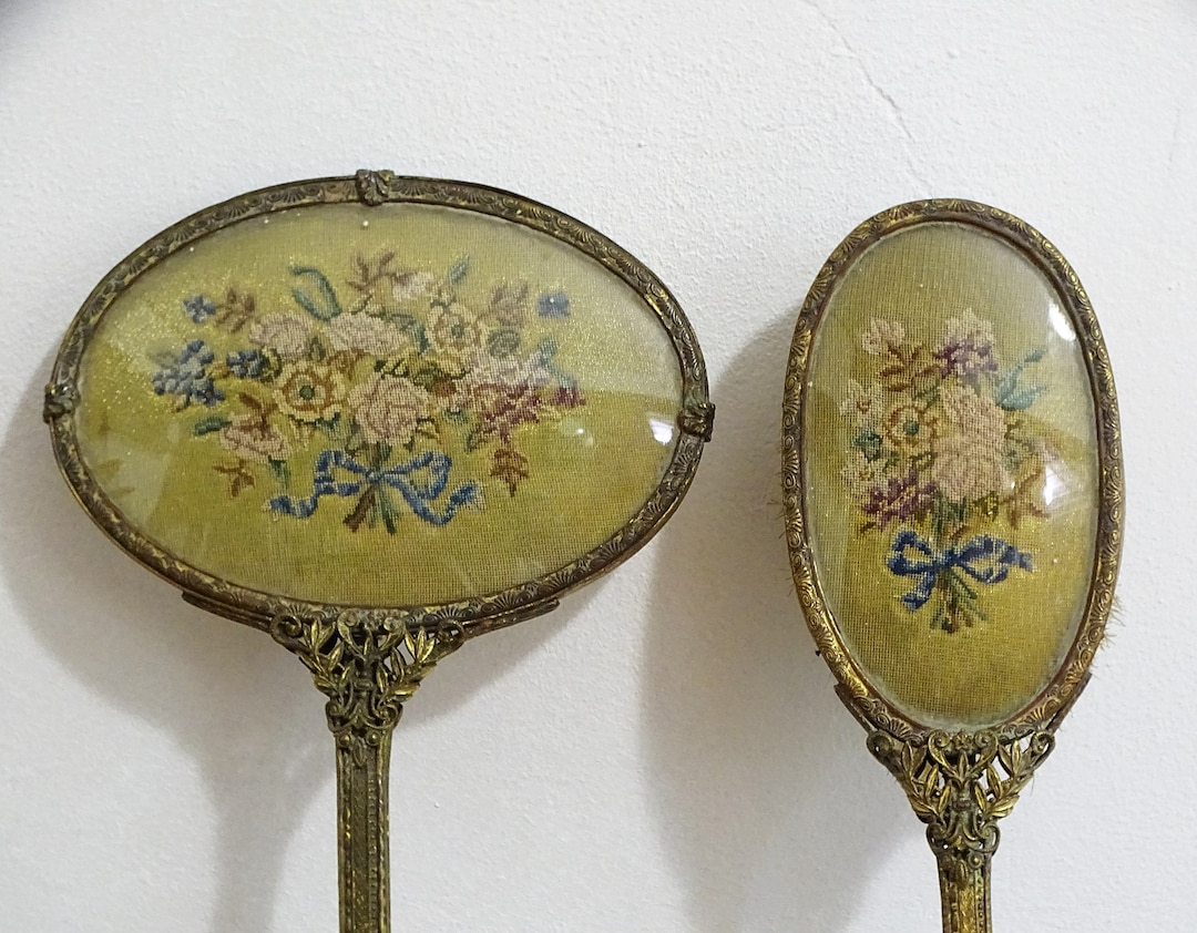 Vintage Hand Miror and Brush Set Embroidered Flowers Vanity - Etsy