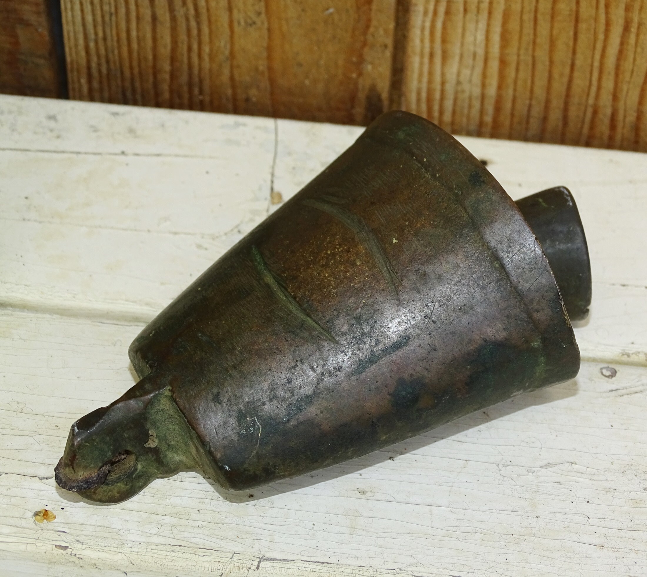 Antique Cow Bell With Bell Clapper Primitive Collectible Bell Farmhouse ...