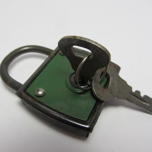Rare German Vintage Green Padlock With Keys Working Padlock Old Rusty ...