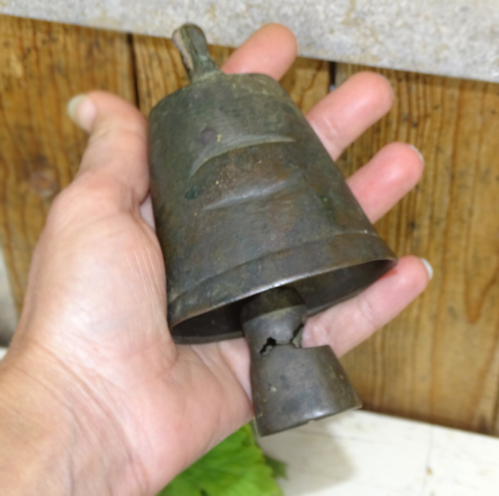 Antique Cow Bell With Bell Clapper Primitive Collectible Bell Farmhouse ...