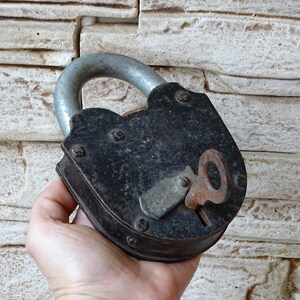 Rare Huge 6 Vintage Padlock With Key, Working Padlock ,old Collectible ...