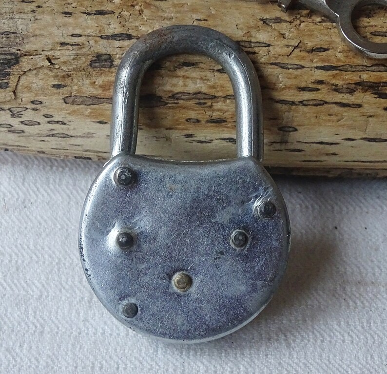 Vintage Padlock with Key Old Rusty Padlock Cottage Chick | Etsy