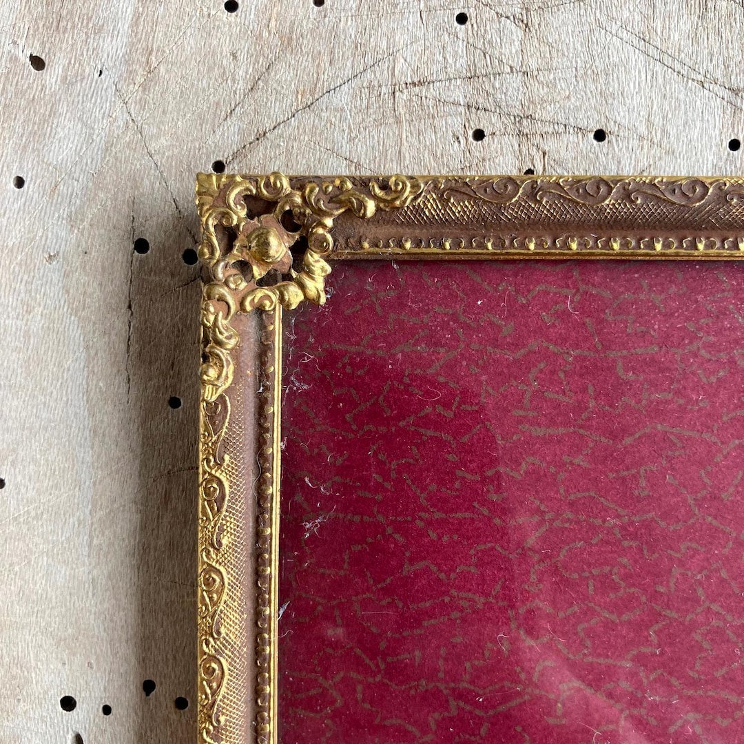 9.6x7.2" Golden Frame With Convex Glass, Cottage Gold Brass Frame ...