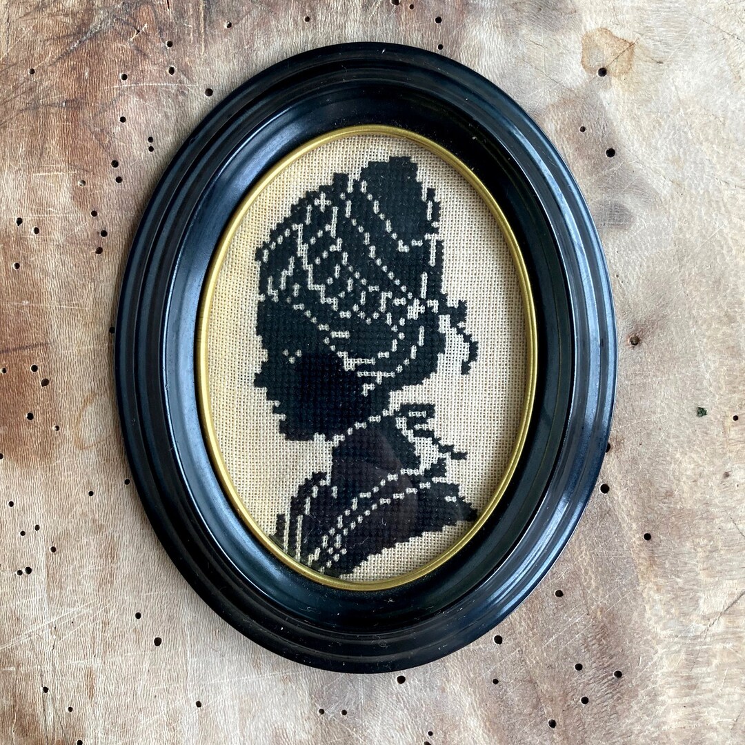 7x6 Inches Vintage Round Photo Frame, Black Lady Frame, Photo Picture ...