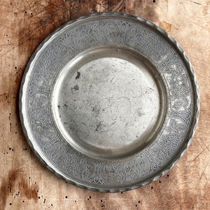 Vintage Metal Plate, Vintage Rustic Dish, Silver Metal Plate, Metal ...