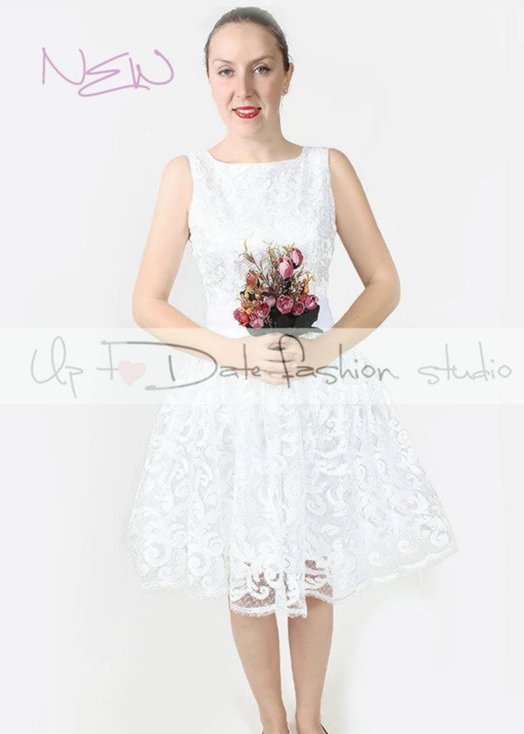 Simple Short Sleeveless Lace Wedding Dress , Custom Made Wedding Party ...