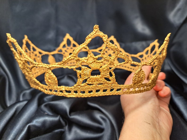 Large Medieval Style Crown - Etsy