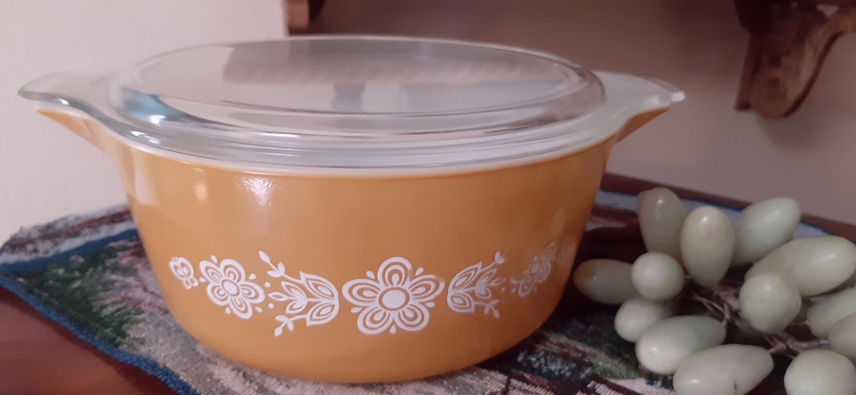 Vintage 70's MCM Retro Pyrex-corning Butterfly Gold Casserole Dish 2.5 ...