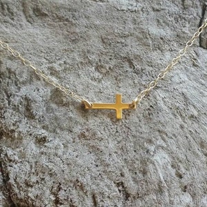 Tiny Gold Cross Necklace, Cross Pendant, Gold Vermeil Cross - Etsy