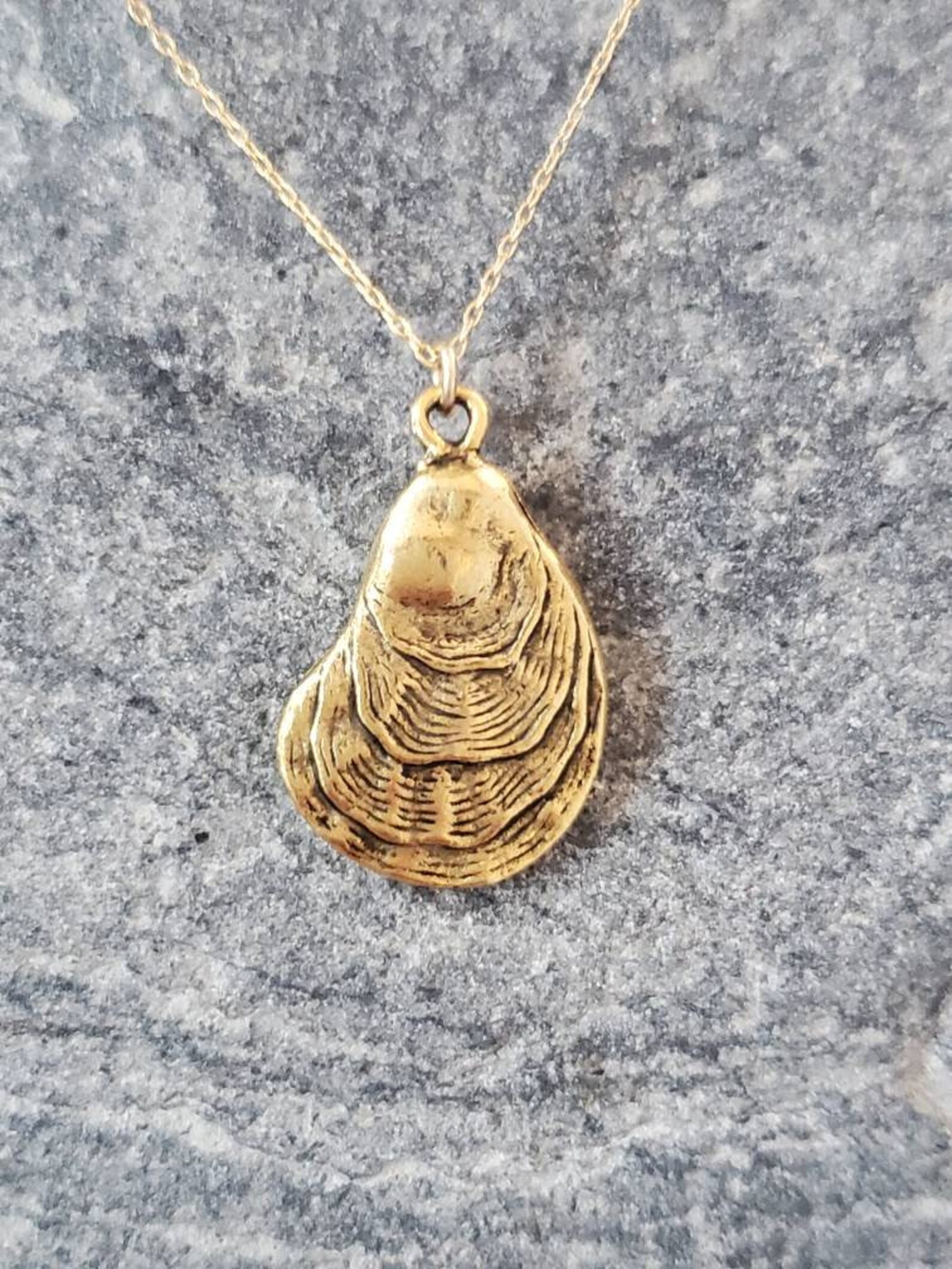 Gold Oyster Necklace Oyster Shell Gold Necklace Ocean - Etsy