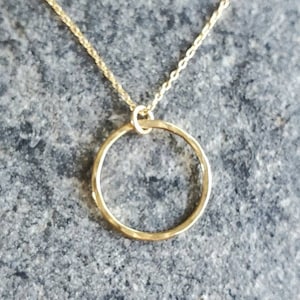 Small Gold Necklace, Circle Pendant, Hammered Circle, Gold Necklace ...