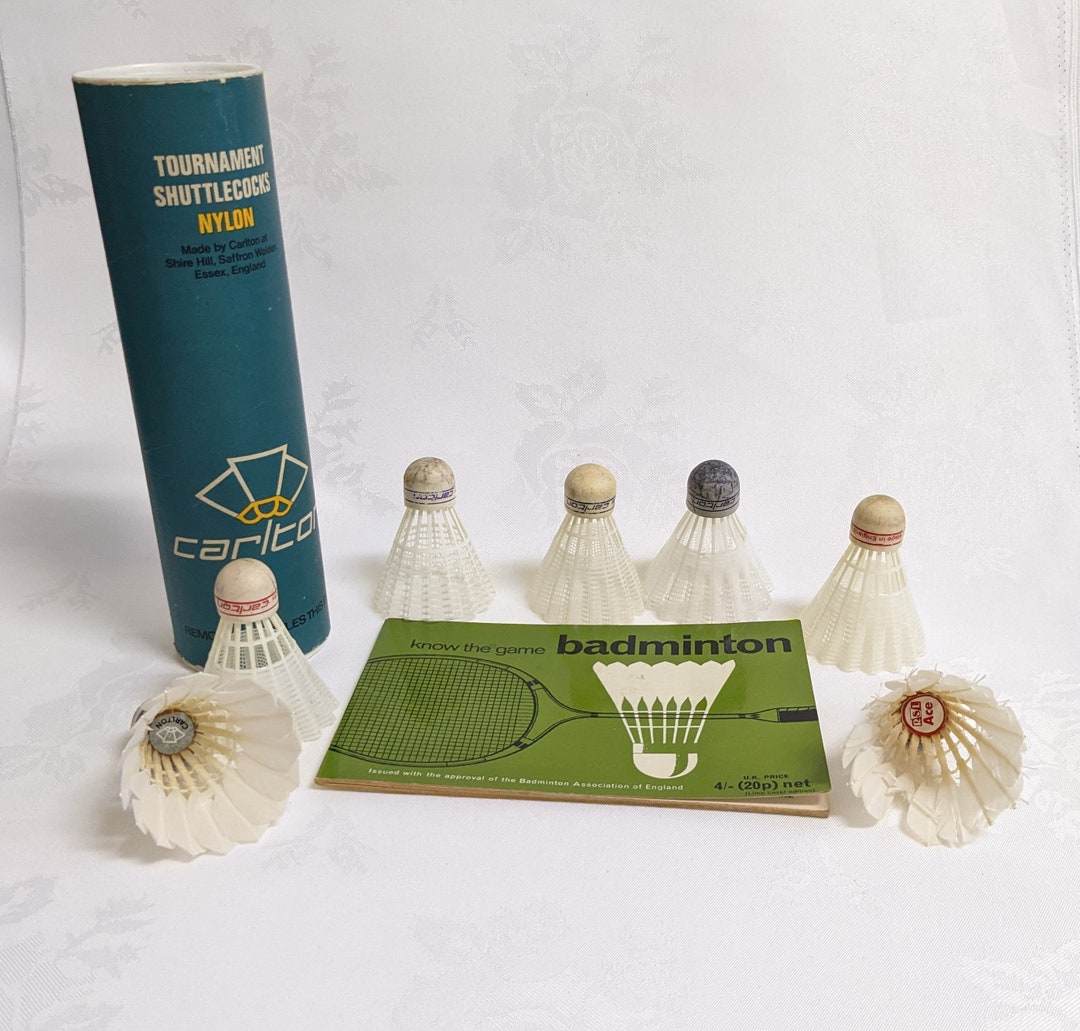 7 X Carlton Shuttlecocks &badminton Book Know the Game 1970s - Etsy