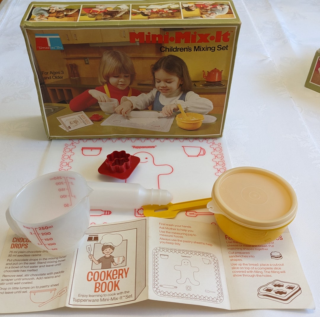 Tupperware Mini Mix It Children Mixing Set Vintage Toy 3 London 1979 ...