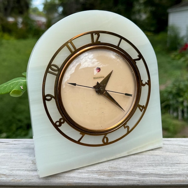 Art Nouveau Clock - Etsy