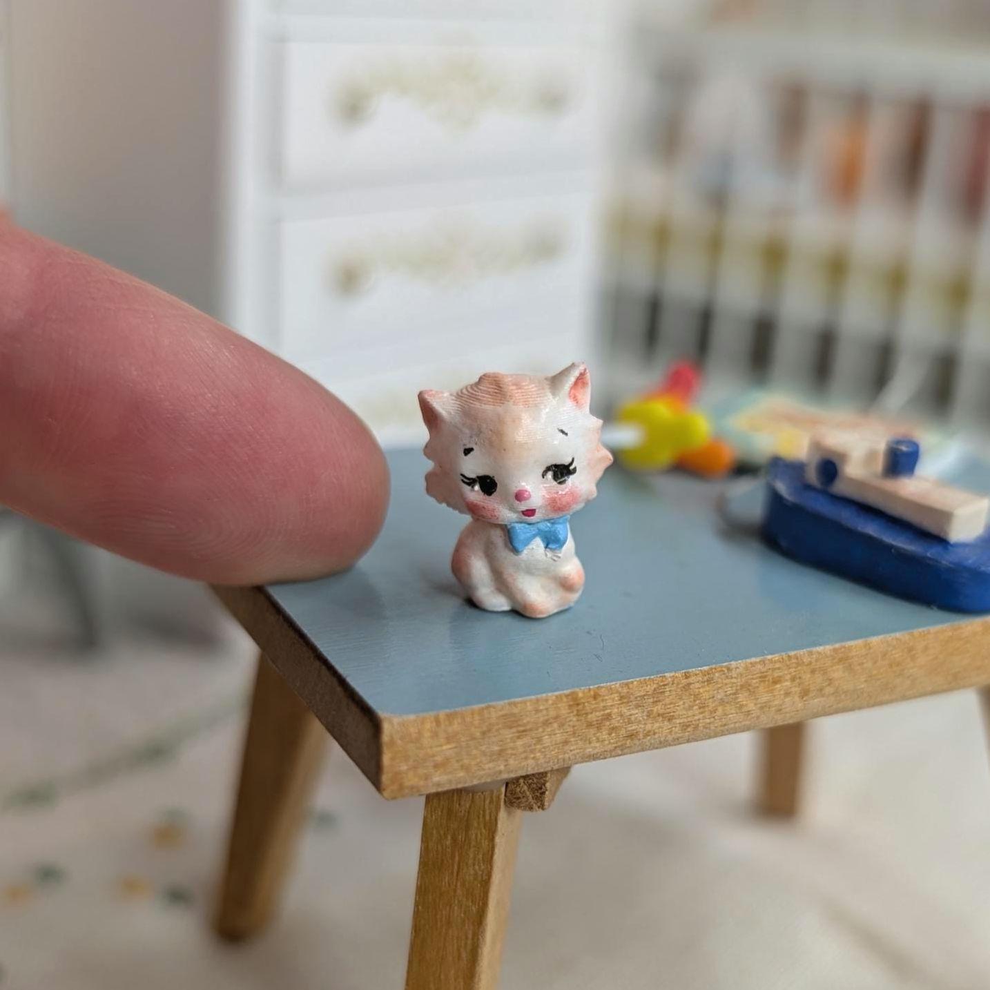 Kitsch Kitten Dollhouse Miniature Cat Toy for Playroom, Nursery or Toy ...