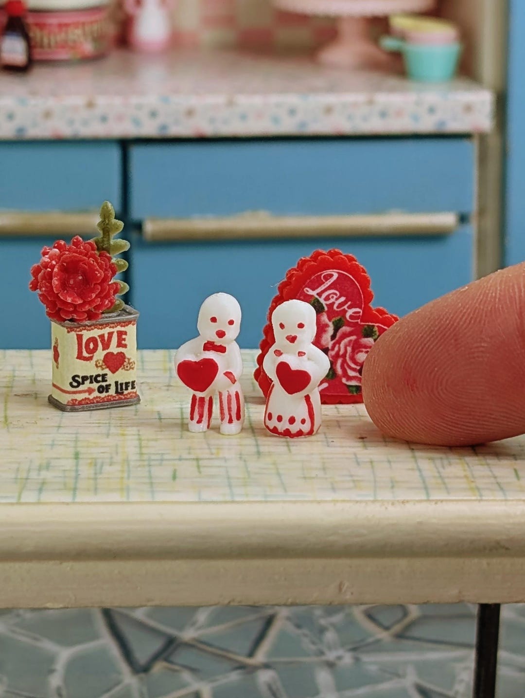 Dollhouse Miniature Valentine Couple. Lady and Man Figure 1:12 Scale ...