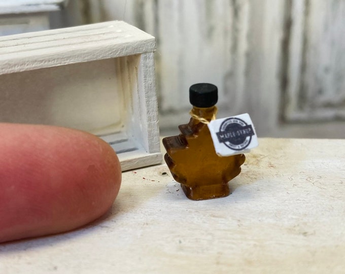 Dollhouse Miniature Maple Syrup Bottle, Leaf Shaped Jar Kitchen Mini ...