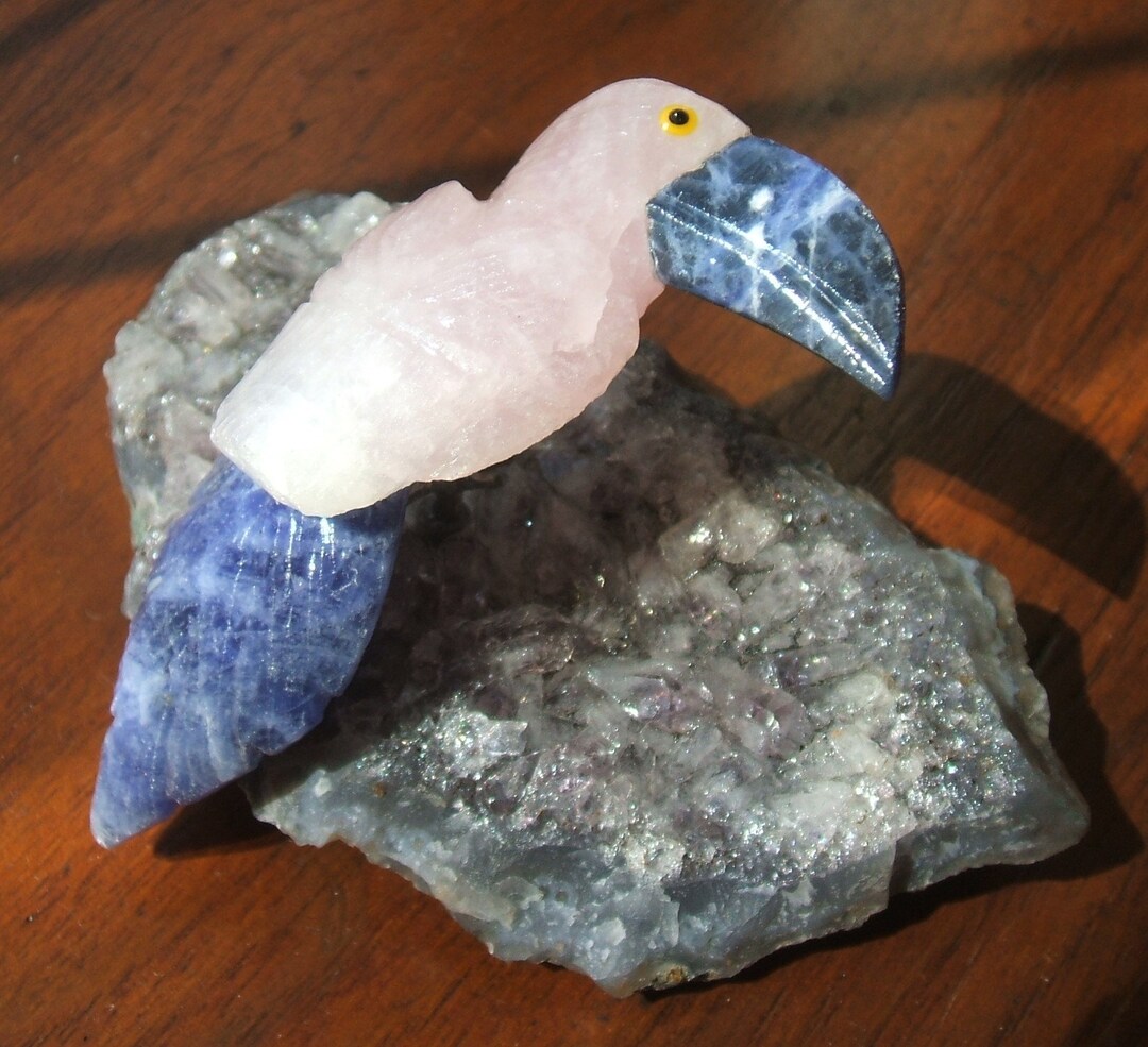 Carved Sodalite and Rose Quartz Toucan on Amethyst Quartz Geode Plate ...