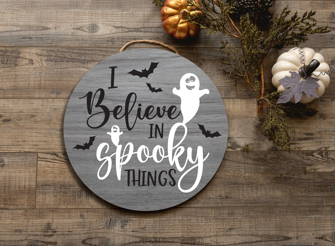 Spooky Things, Halloween Ghost Bats, Round Wood Sign - Etsy