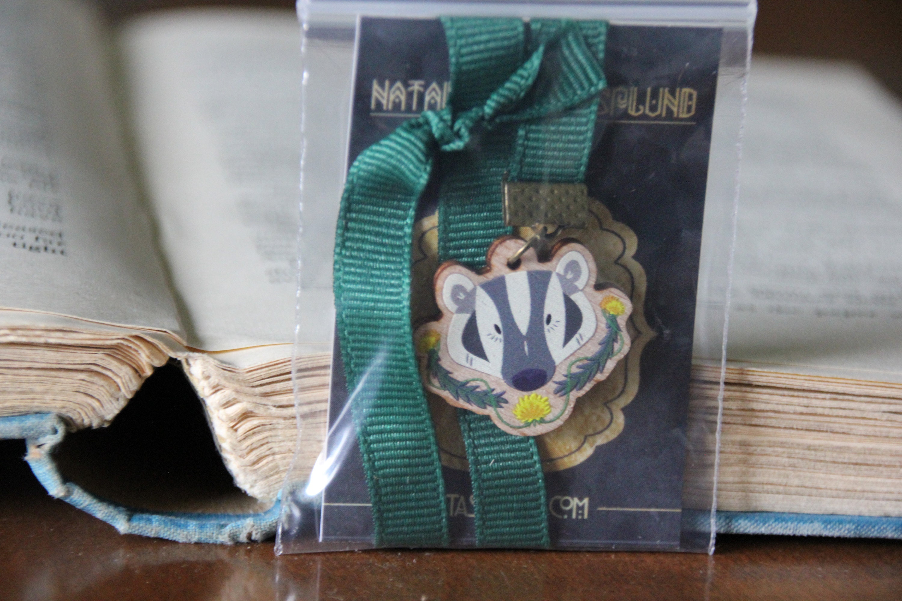 Woodland Creatures Bookmark Badger - Etsy España