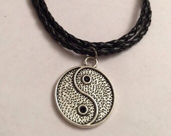 Yin yang necklace | Etsy
