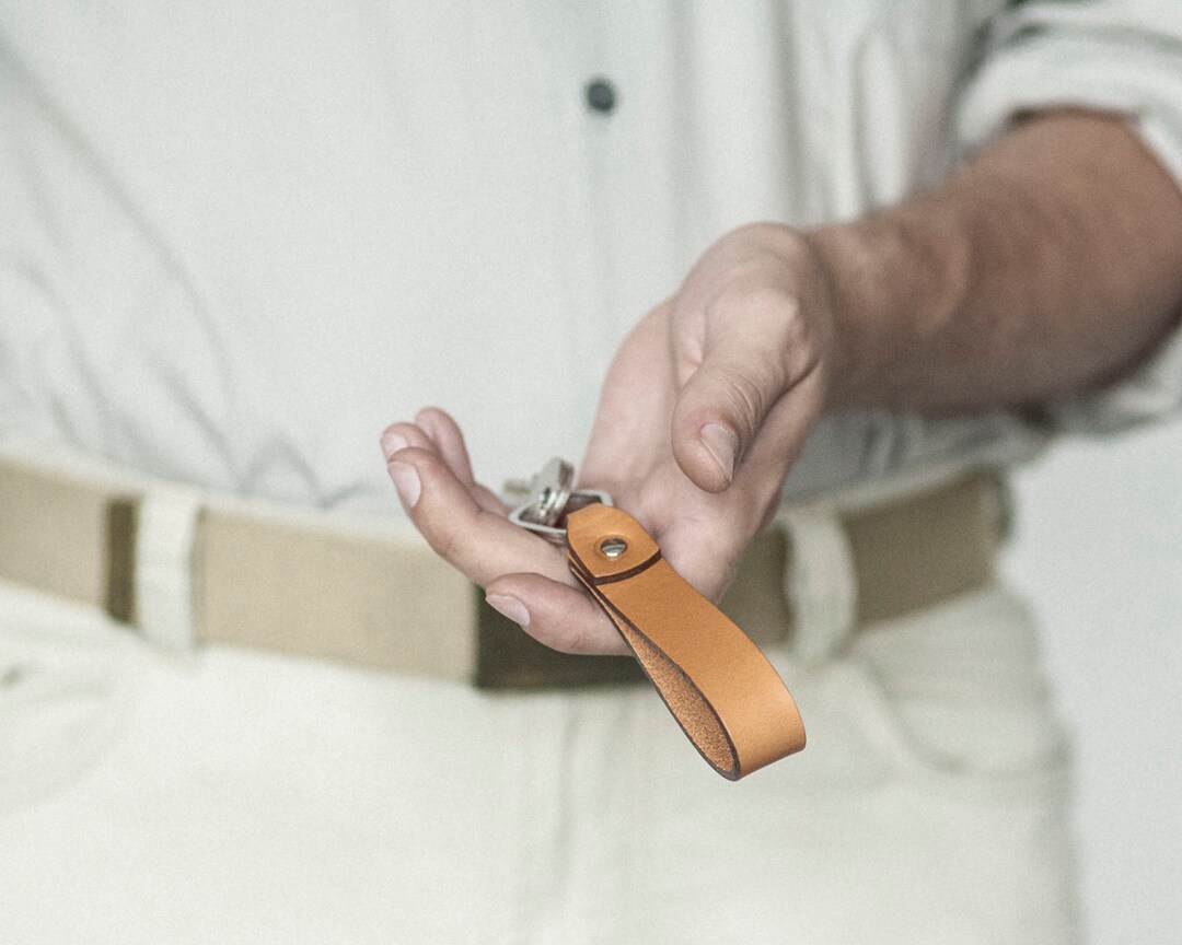 Personalized Leather Key Fob, Gift, Custom Drop Shape Ring, Clip ...