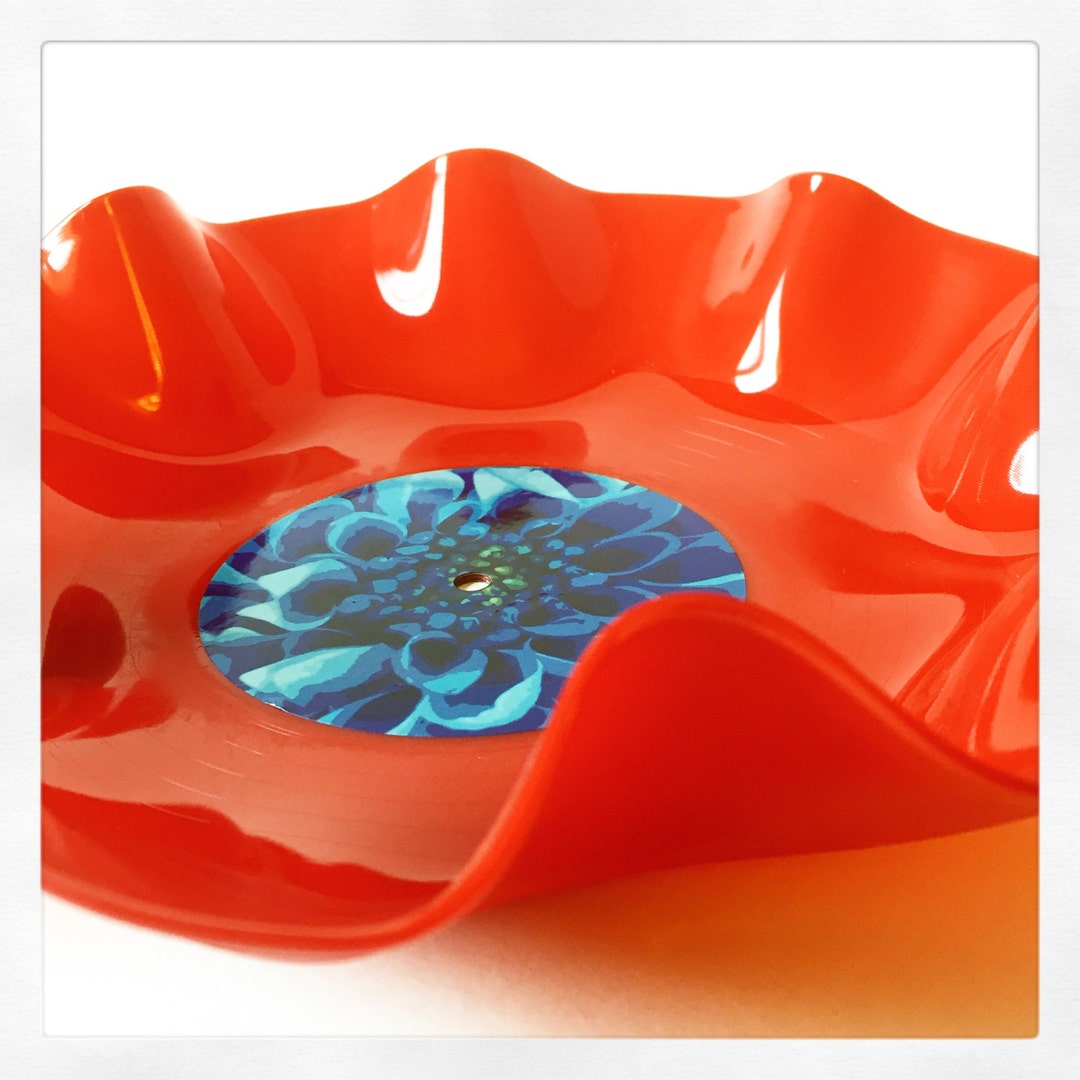 Red Vinyl Wiggly Flower Bowl Blue Flower Design - Etsy UK