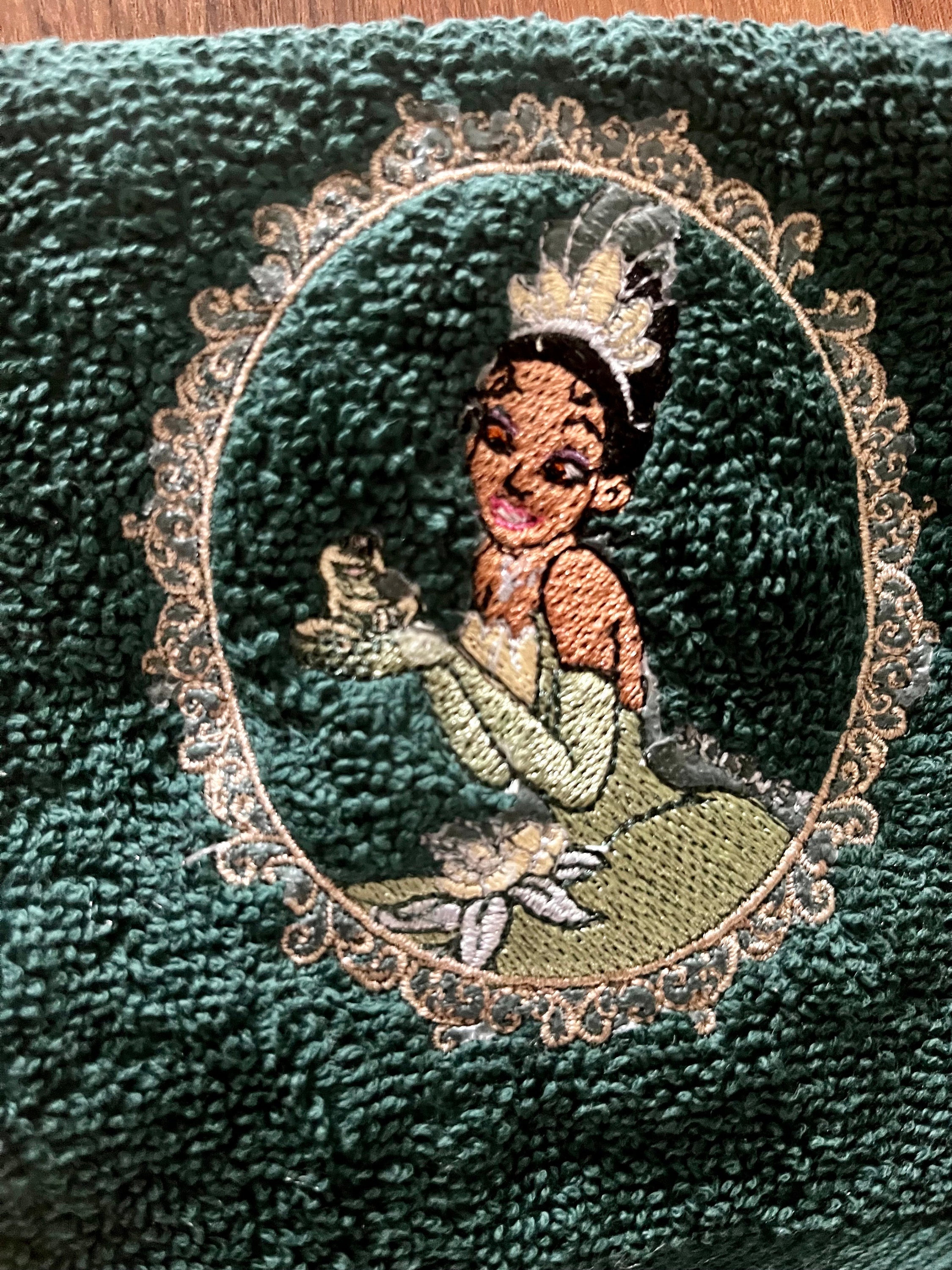 Disney Princess Tiana Fans Face, Hand, Bath, Sheet Towel Set Gift - Etsy