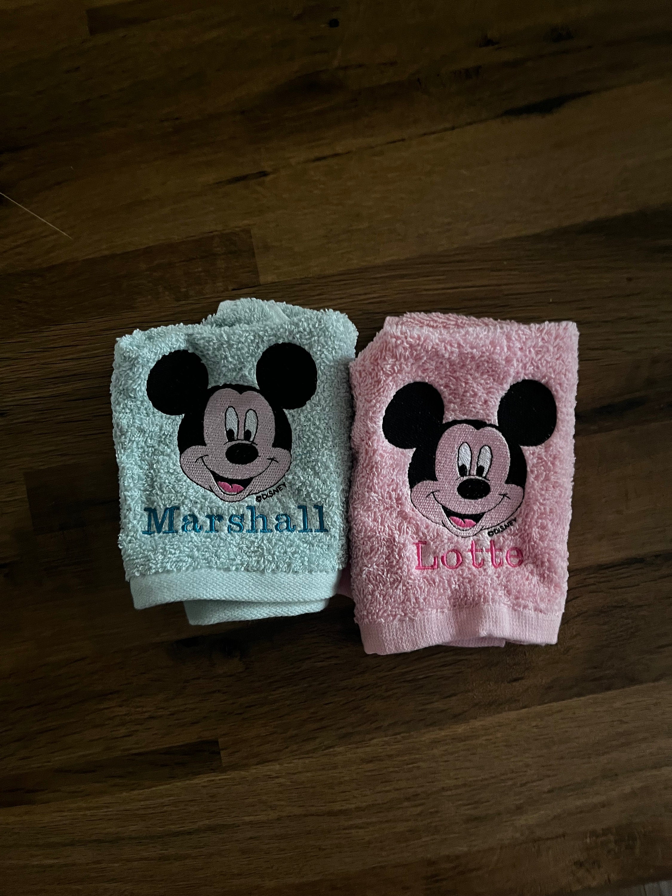 Mickey Mouse Fans Face, Hand, Bath, Sheet Personalised Towel Set Gift ...