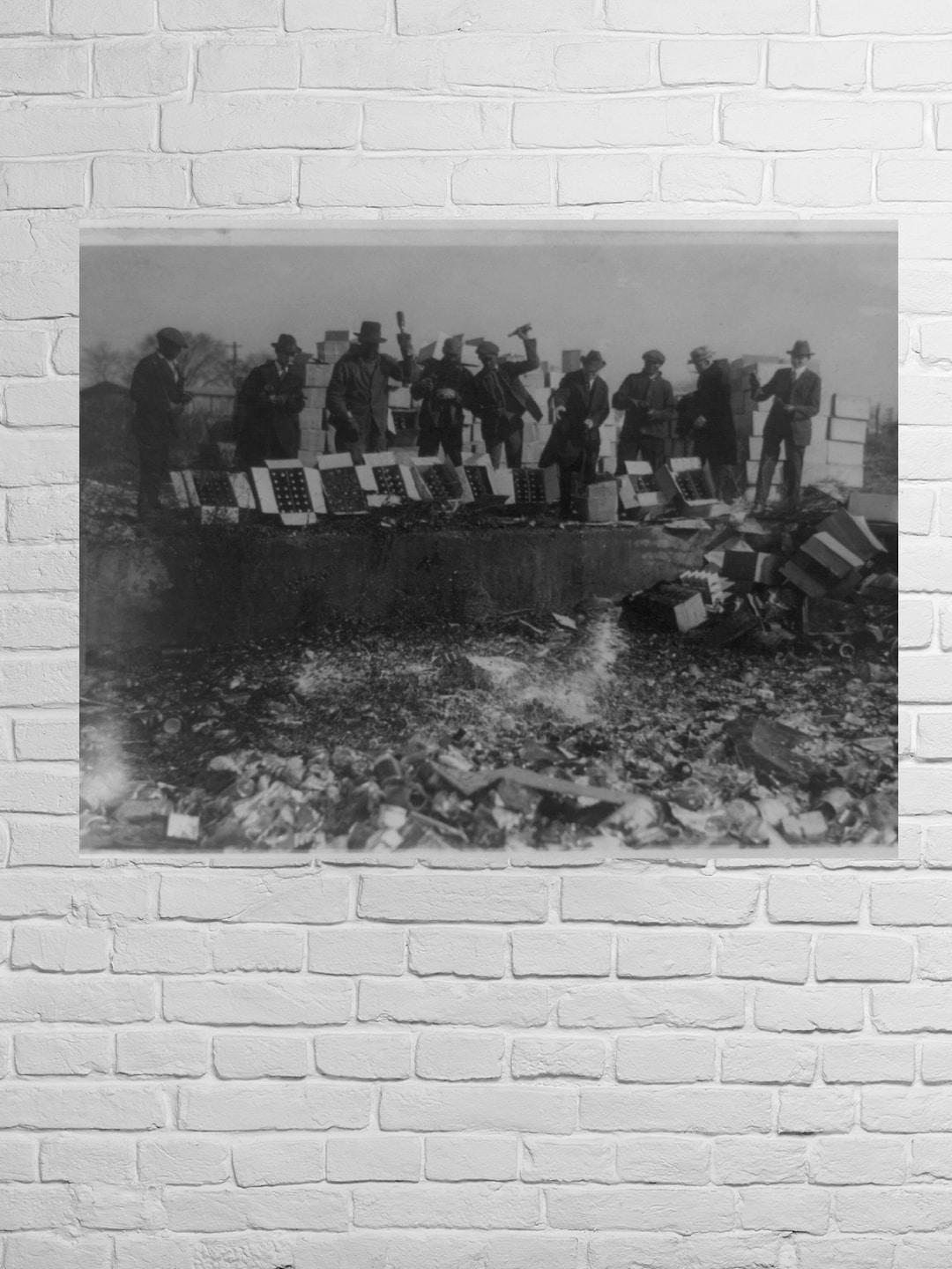 Prohibition Era, 1920's, Philadelphia, Pennsylvania, Disposing of ...