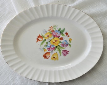 Kitchen & Dining Trays & Platters Vintage Edwin M Knowles White Oval ...