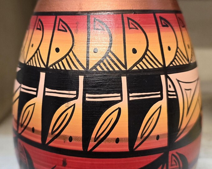Vintage NATIVE American ADAKAI Navajo SIGNED Pottery Vase 6" - Etsy