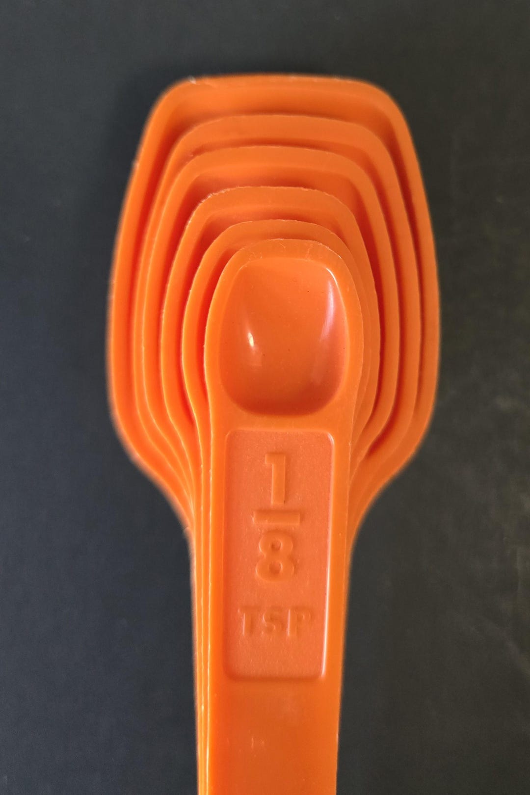 Vintage TUPPERWARE Set of Orange Measuring Spoons W/ring - Etsy