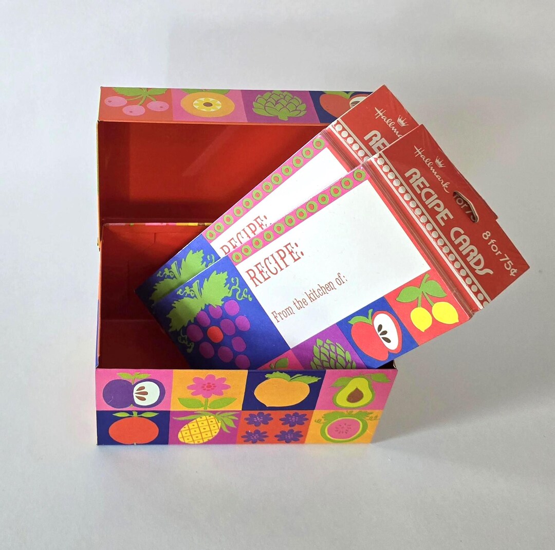 Vintage HALLMARK RECIPE BOX Flower Power With Matching Cards - Etsy