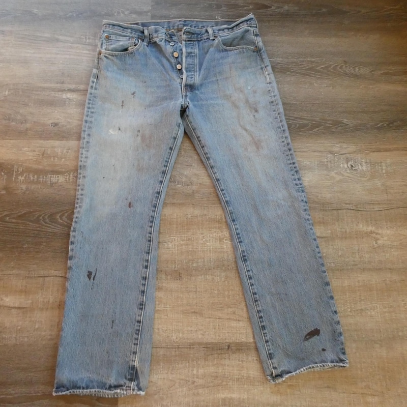 Old Button Loose - Etsy