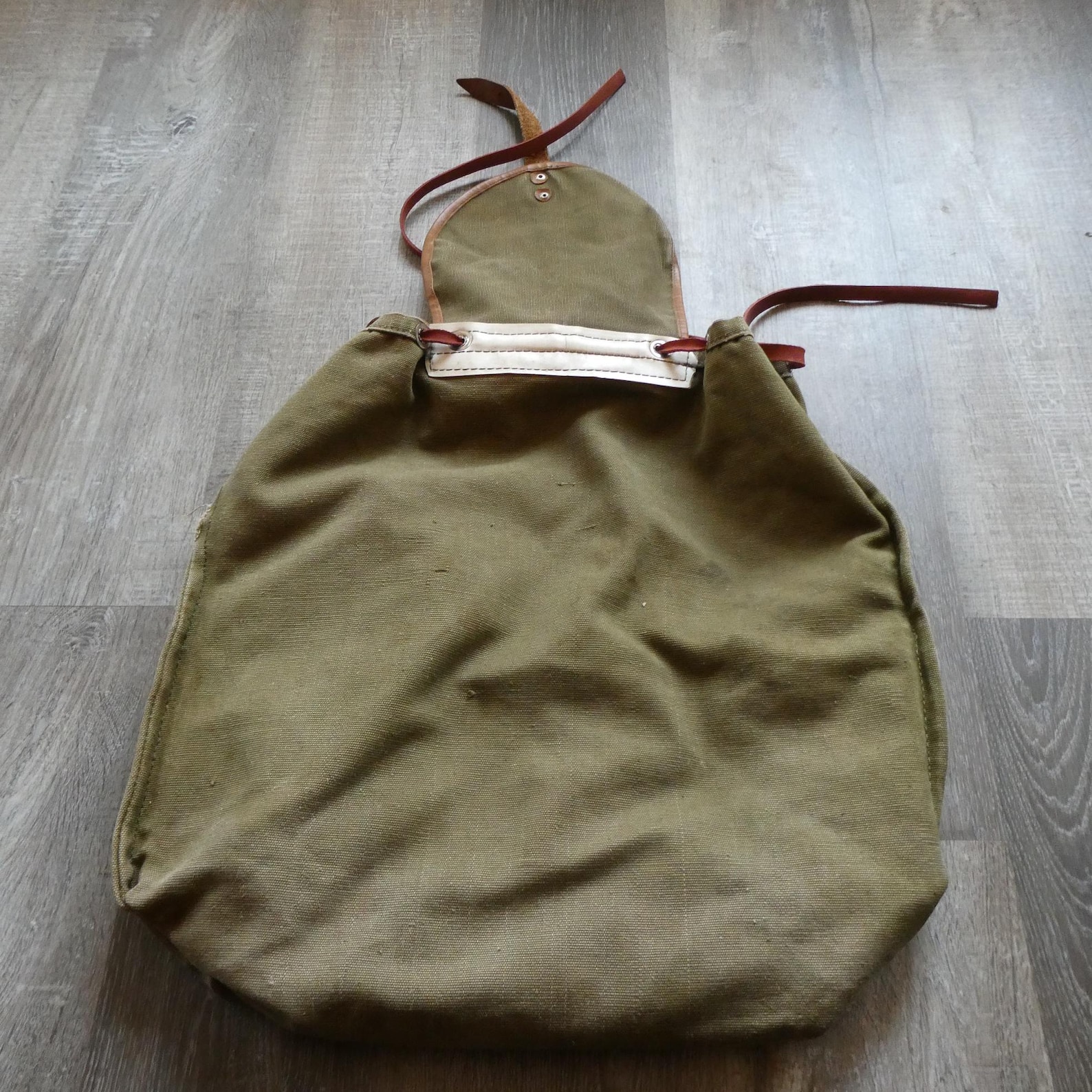 Vintage Army Backpack Heavy Canvas & Leather IPM SPORT REGHIN Military ...