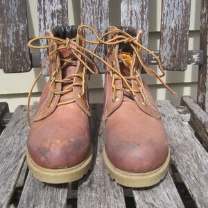 Vintage Timberland Hiking Boots / Distressed Leather '80s '90s Leather ...