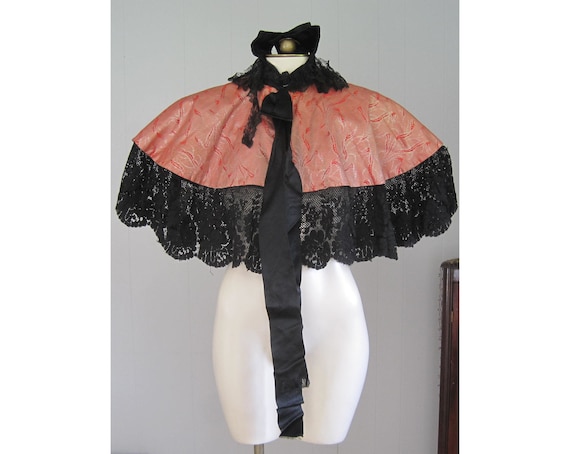 Antique Victorian Cape Silk Brocade Lace Edge Vintage… - Gem